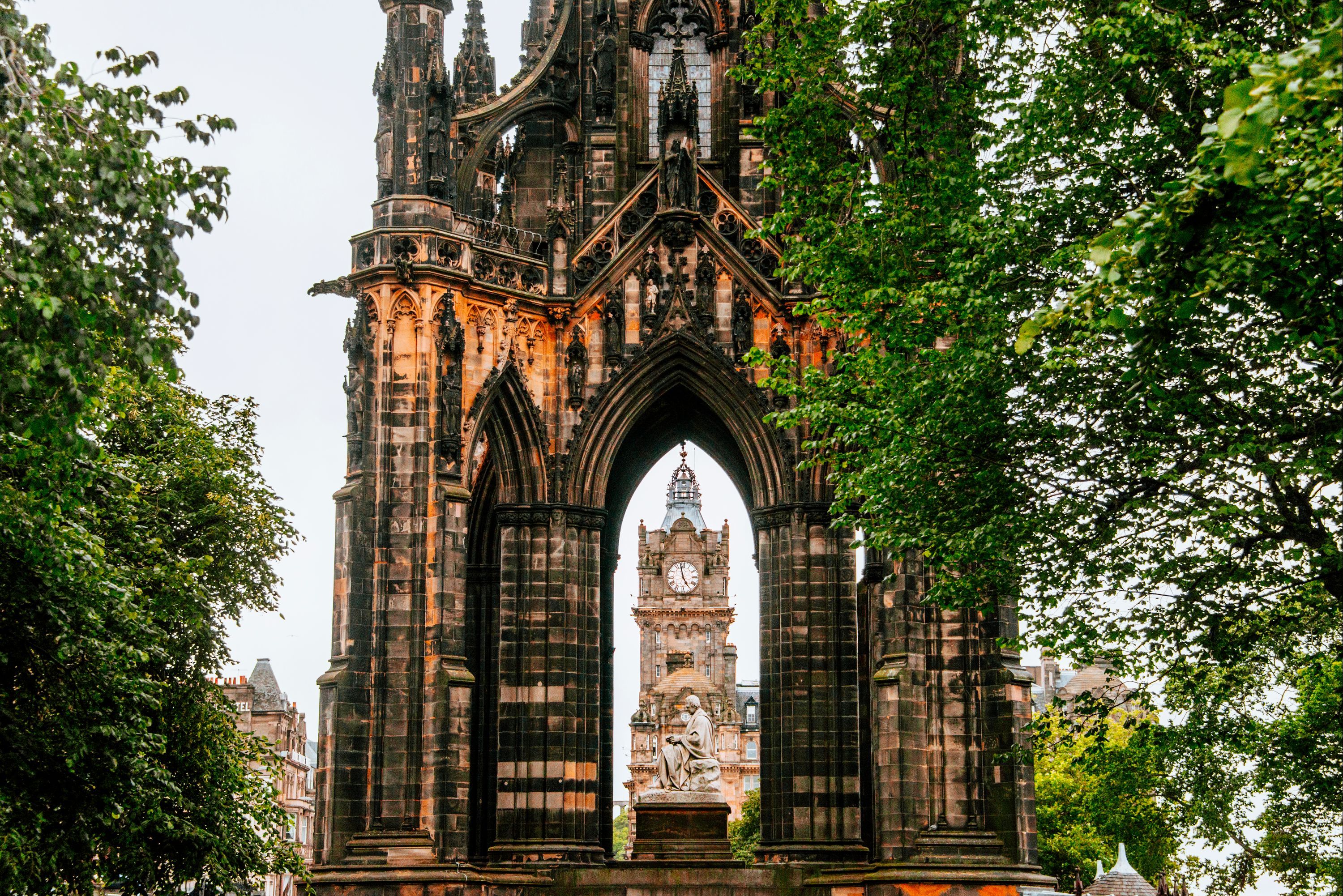 242 kr. Billige fly til Edinburgh i 2024/25 | momondo